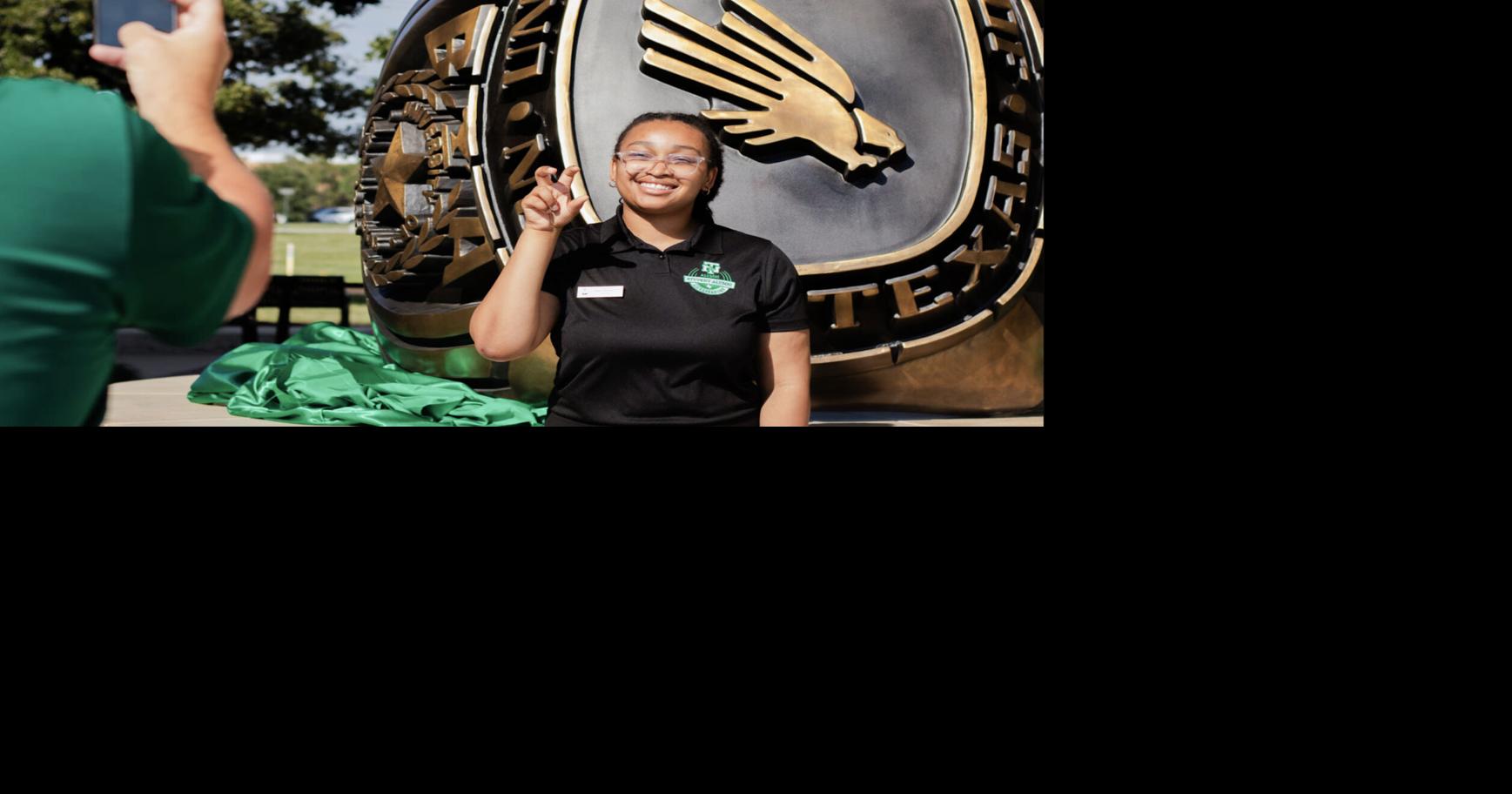 New class ring statue unveiled outside of Alumni Center | News ...