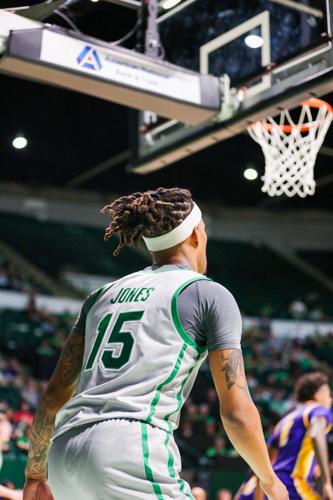 Rubin Jones, ‘voice’ of the men’s basketball team, displays resilience ...