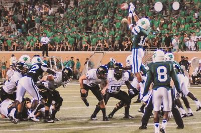 UNT football deploys full roster during games | Sports | ntdaily.com