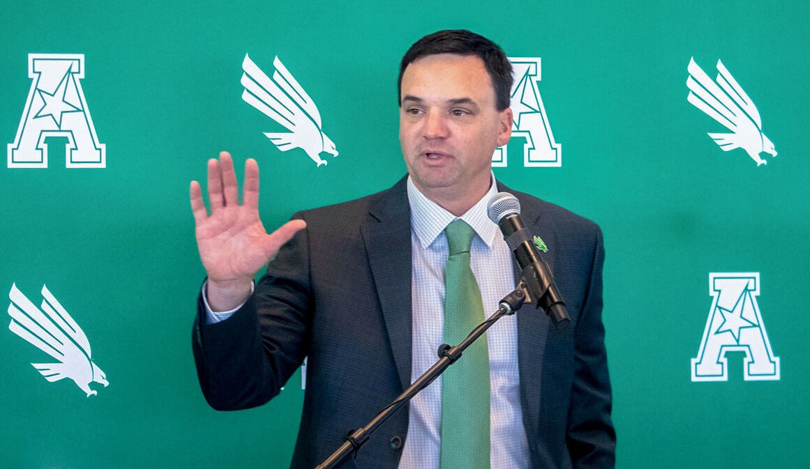 Neal Brown promotes ‘relentless pursuit of better’ in introductory ...
