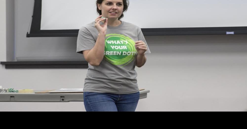 UNT hosts first Green Dot bystander intervention training for students | News | ntdaily.com