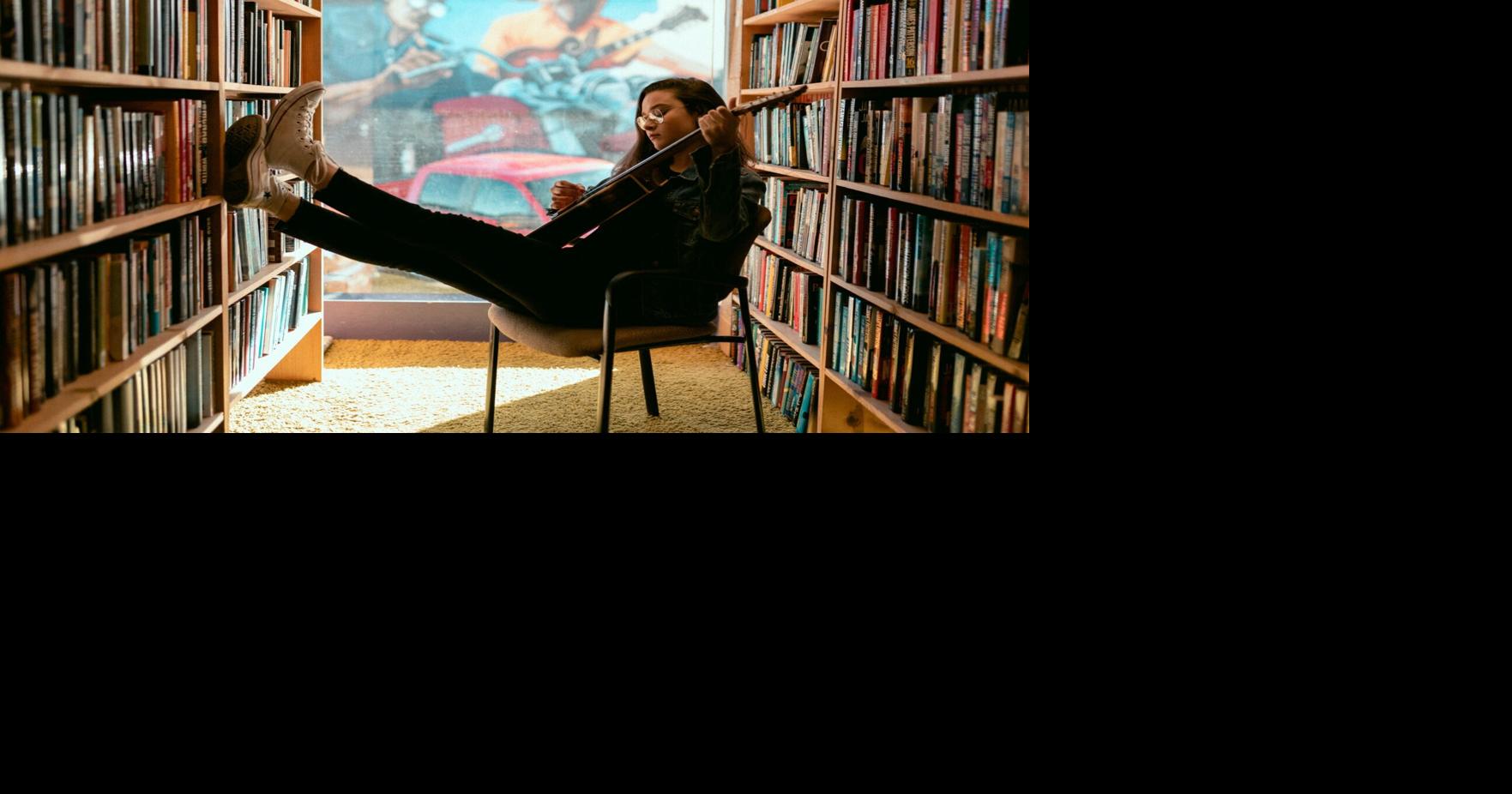 Denton artist Ceci Ceci shares culture through song | Arts & Life ...