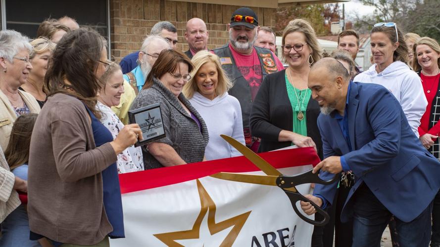 Breaking the Cycle: Paul Juarez's journey of fatherhood | Arts & Life ...