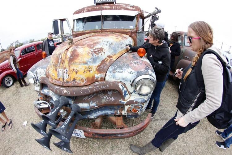 16th annual Pistons & Paint Car Show honors antique automobiles | Arts ...