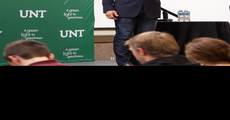 LGBT activist Dan Choi engages audience of 300 at UNT | News | ntdaily.com