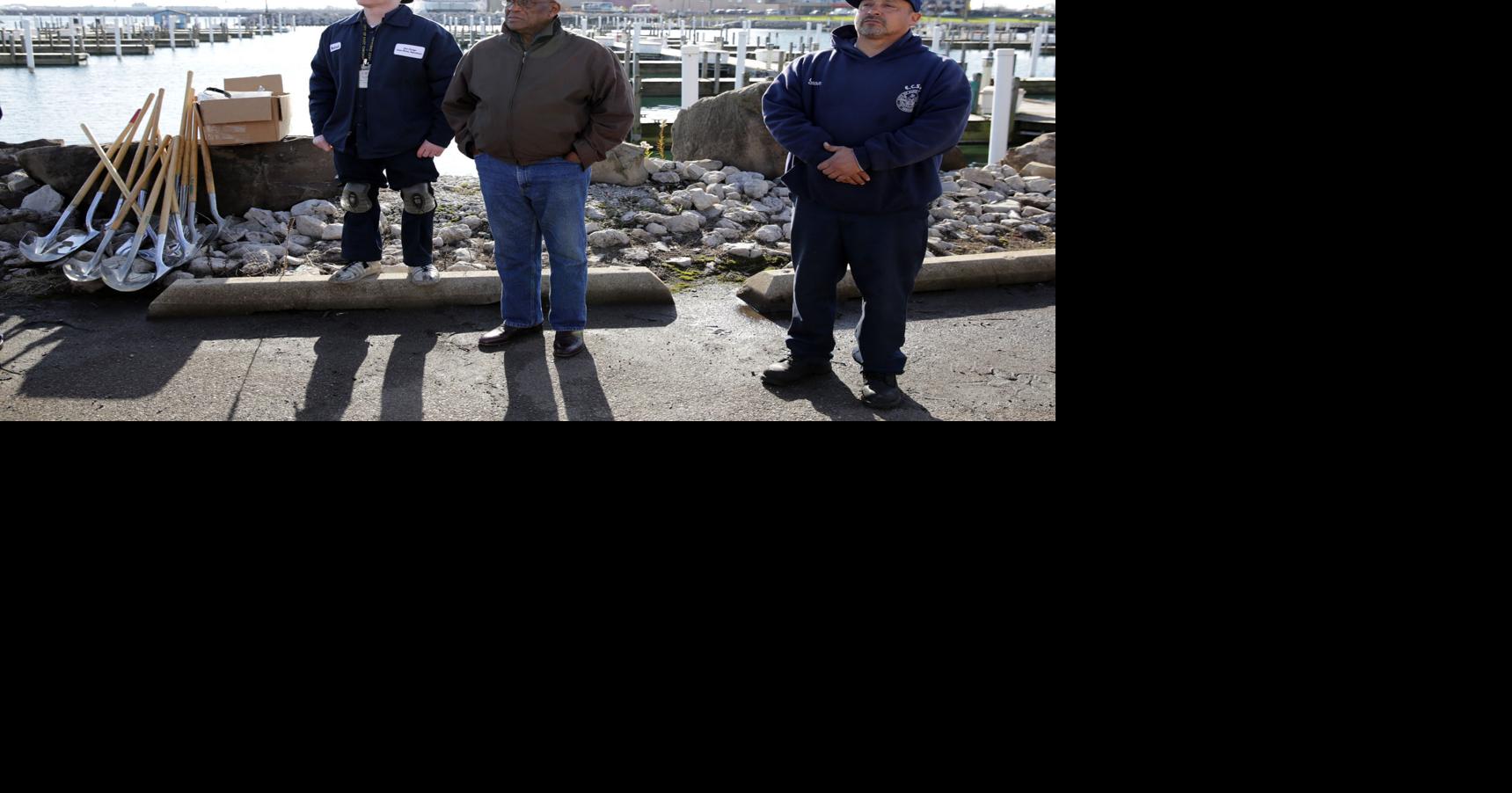 Marina work launches in East Chicago