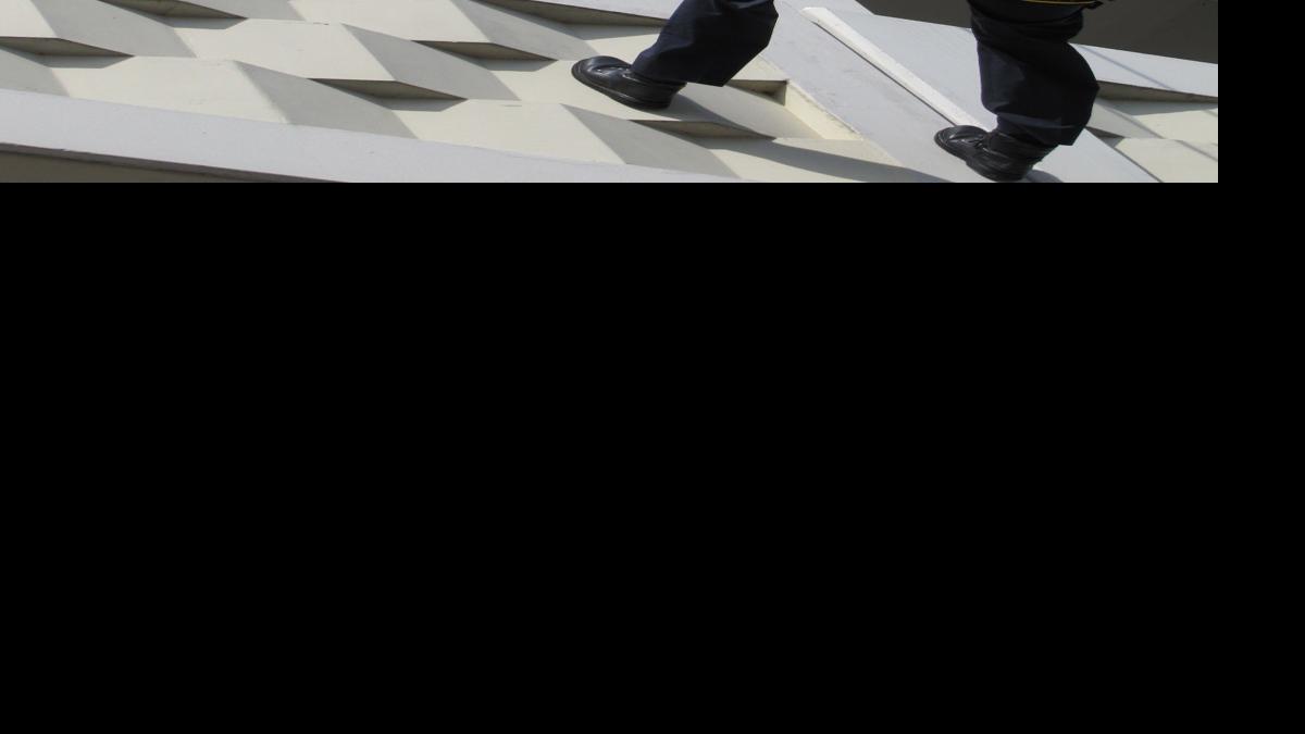 Firefighters learn the ropes of high-rise rescue | LaPorte County News ...