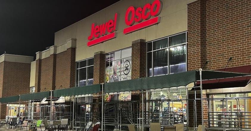 Jewel-Osco parent company sues Kroger after merger fails