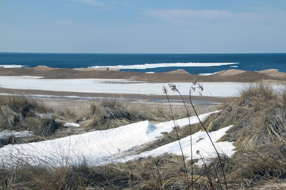 Winter wonderland: Indiana's dunes offer a variety of winter activities ...