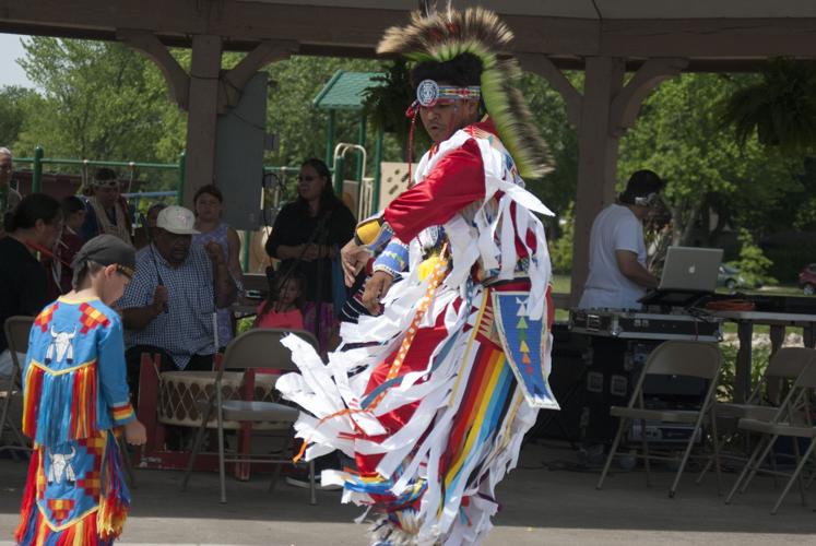 Potawatomi participate in Hobart Water Festival