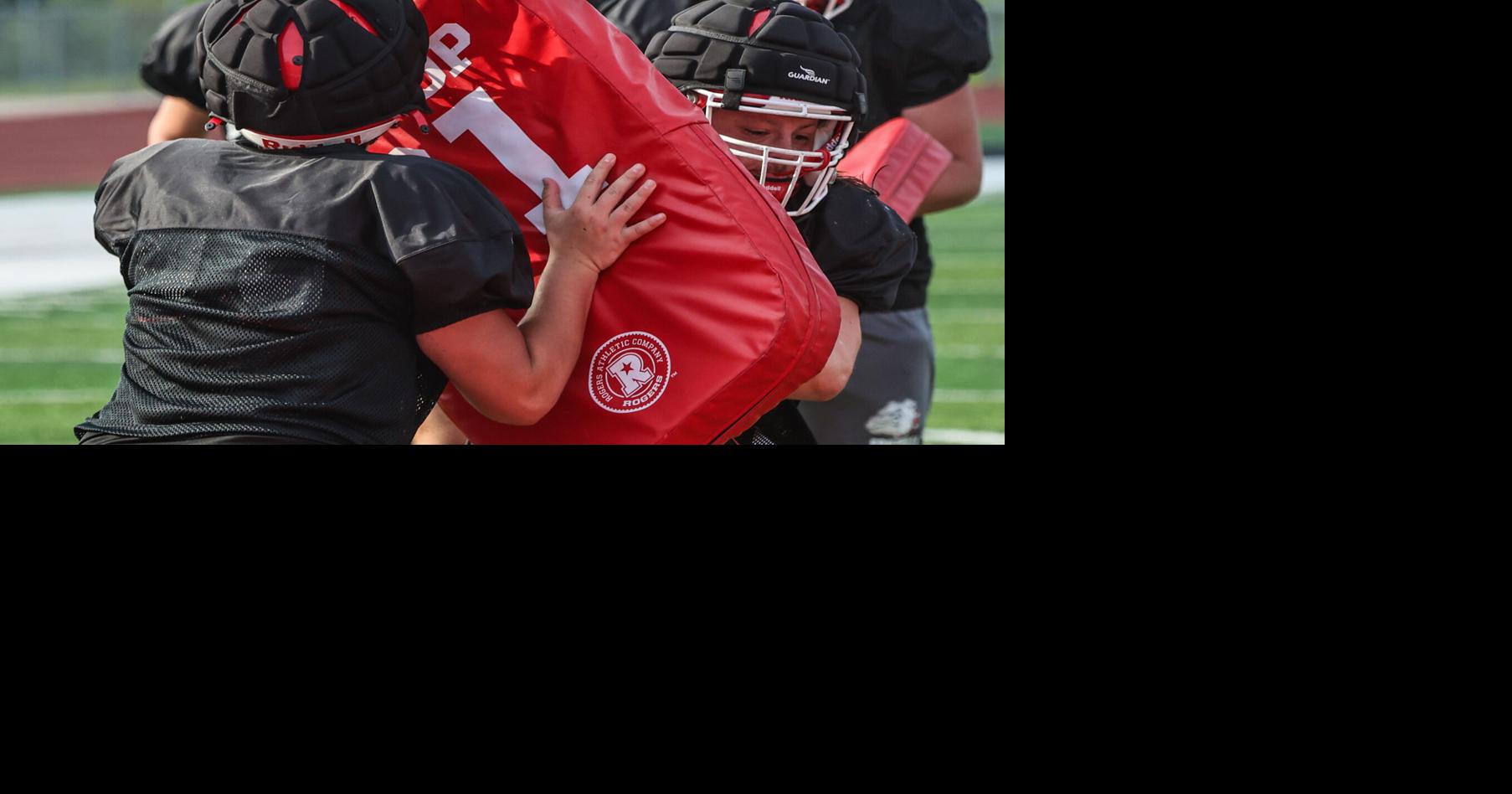 PHOTOS: Crown Point football practice