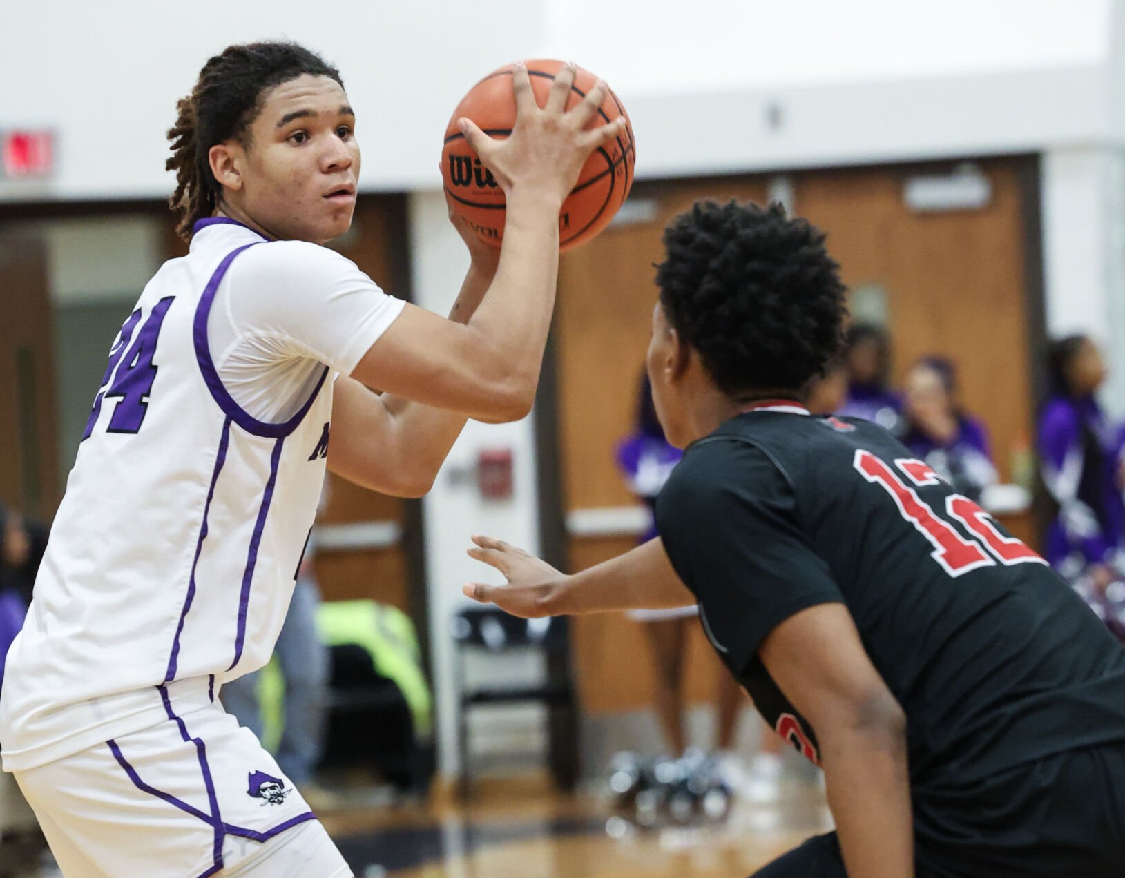 Caden Crowell, young Valparaiso starting to mesh