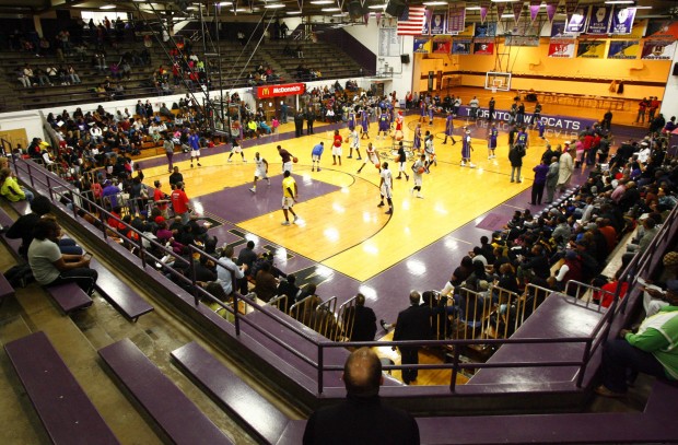 T.O. is the show at McLegends XI