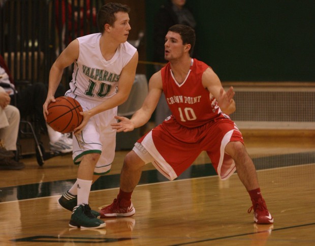Sharp-shooting Osburn gives Valpo big bench boost