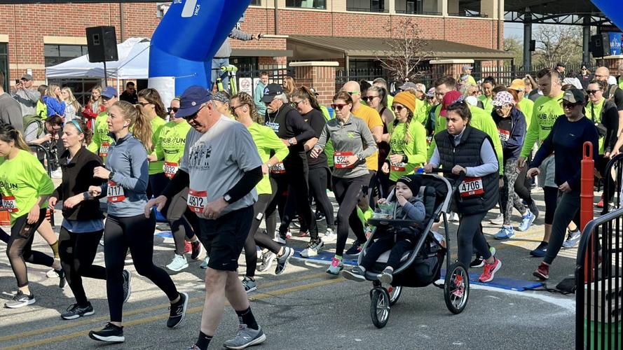 And they’re off! More than 1,000 runners, walkers in Hub Run
