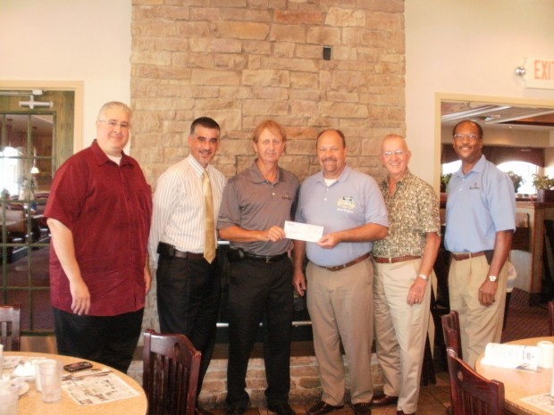 Rieth-Riley donates $500 to Hobart Community Foundation