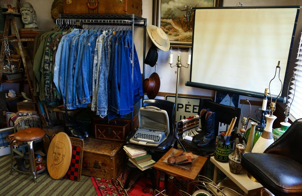 Nostalgia rules at vintage pop-up shop | Northwest Indiana Business ...