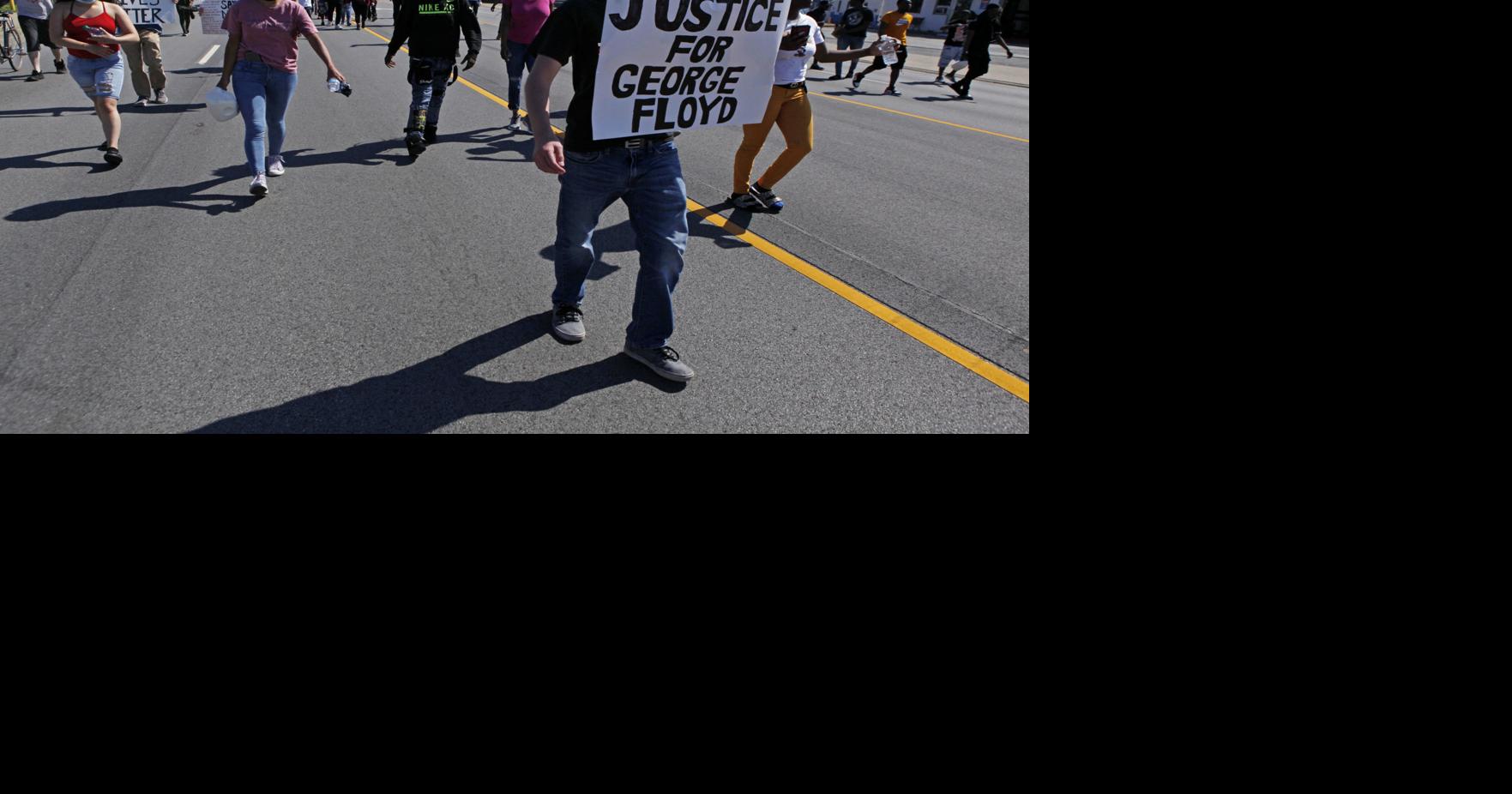 5 important stories you need to know from the weekend: Cops form ...