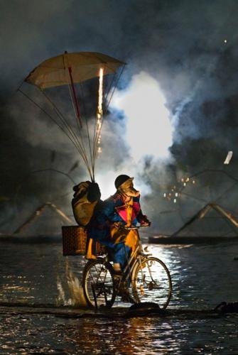 OFFBEAT: Chicago Shakespeare Theater bringing free 'Water Fools' to ...