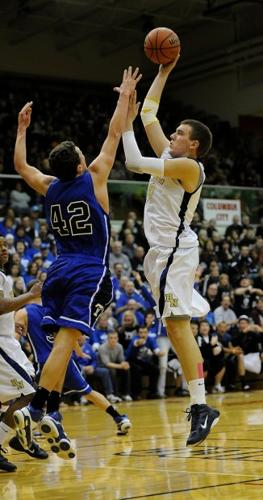 Noll sophomore Milos Kostic commits to Northwestern