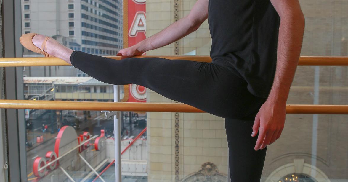 In Pursuit of Dance: Dyer's Evan Boersma joins acclaimed Joffrey Ballet