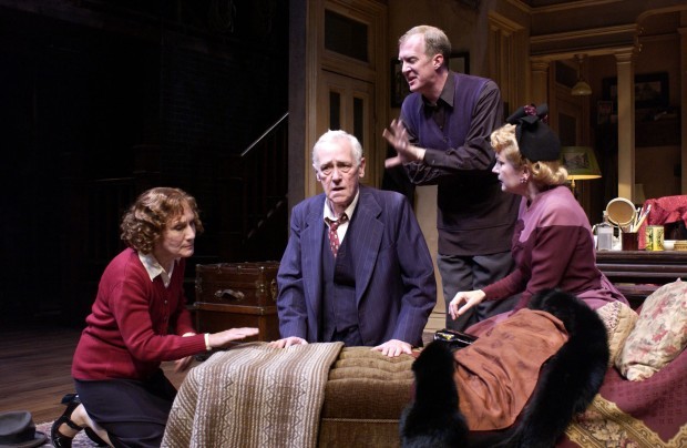 Actor John Mahoney finds his muse