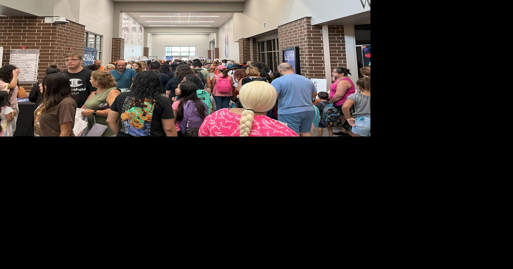Thousands attend Hammond back-to-school event