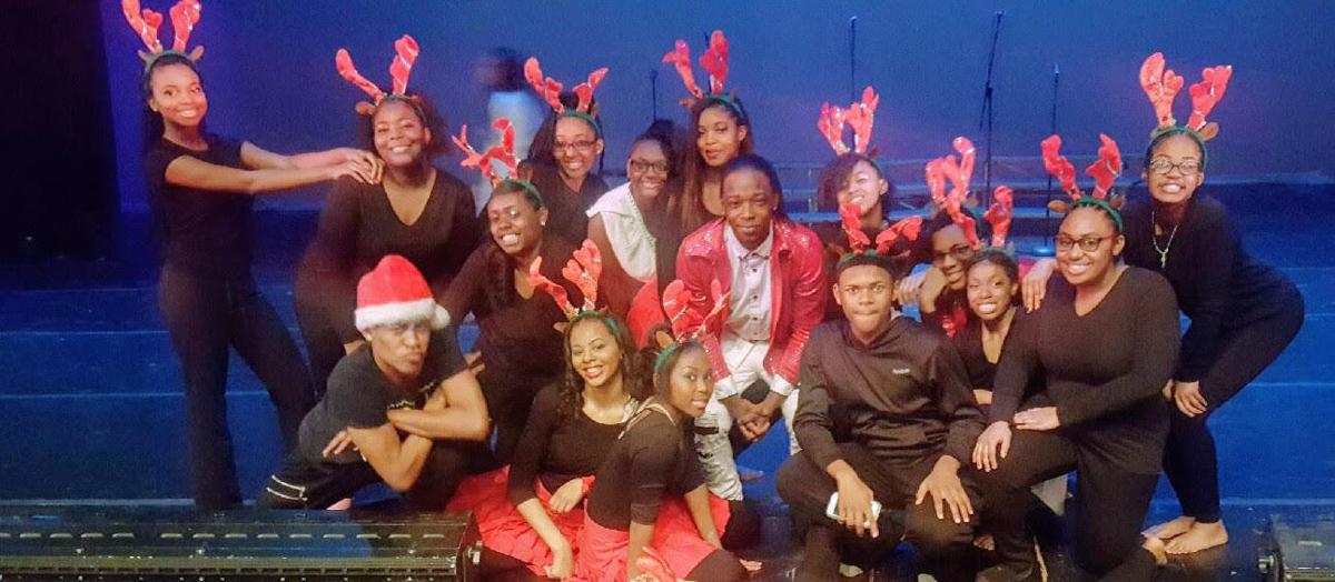 West Side Theatre Guild to present annual 'Lyrics' show