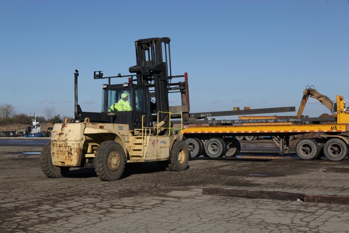 Steel production, capacity utilization fall