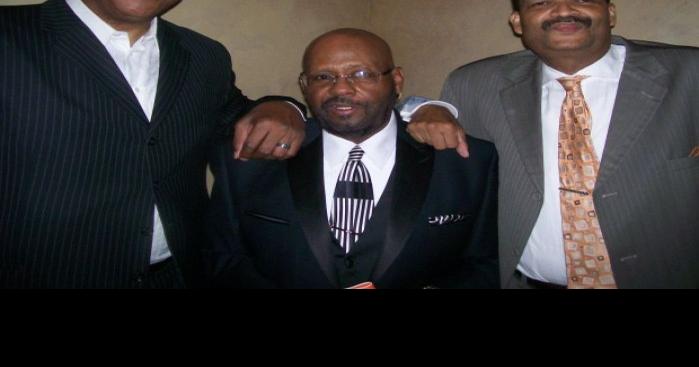 Earl Smith Jr. retirement dinner draws nearly 300 friends, fans and ...