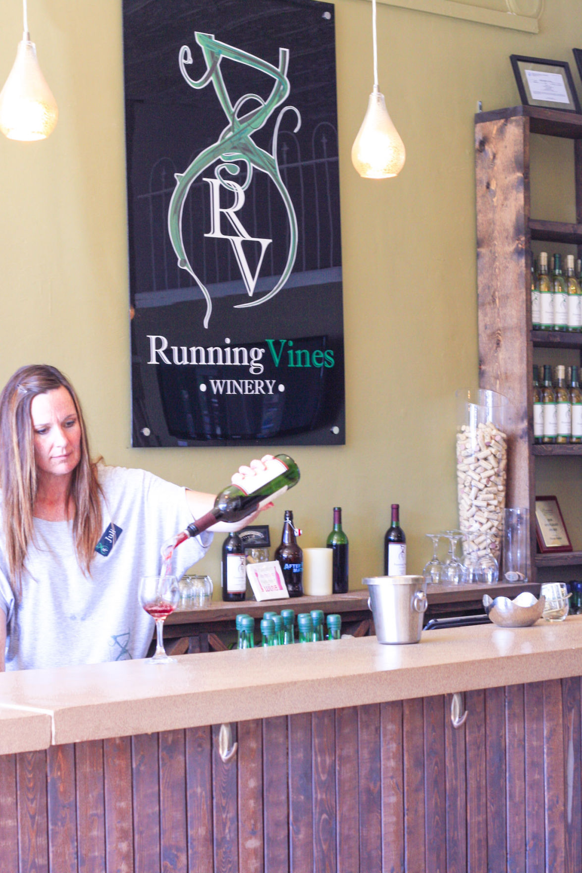 Slideshow: A wine tour around the lake | Food | nwitimes.com