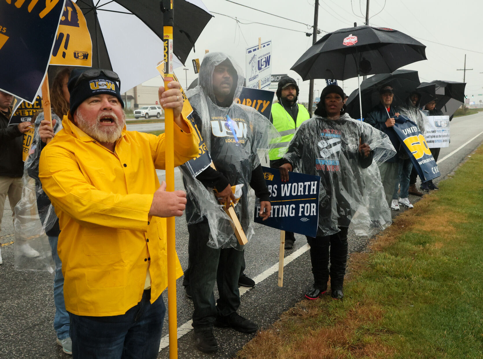 United Steelworkers union meets to discuss oil bargaining goals