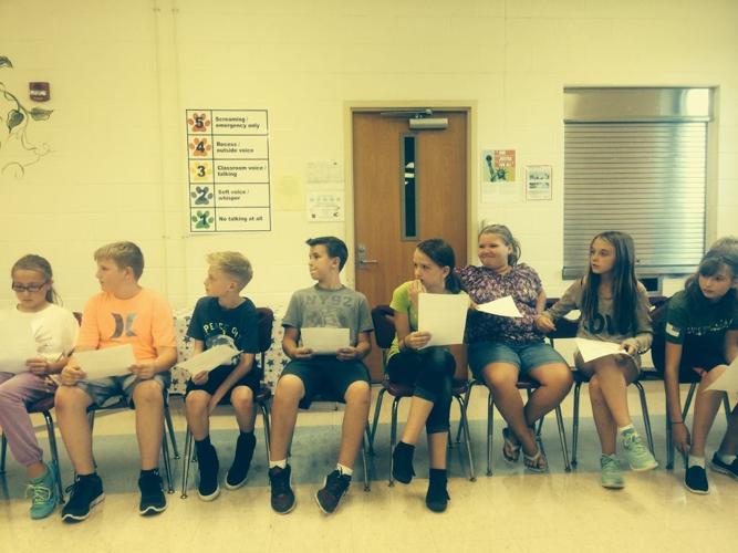 Judge teaches students constitution lesson