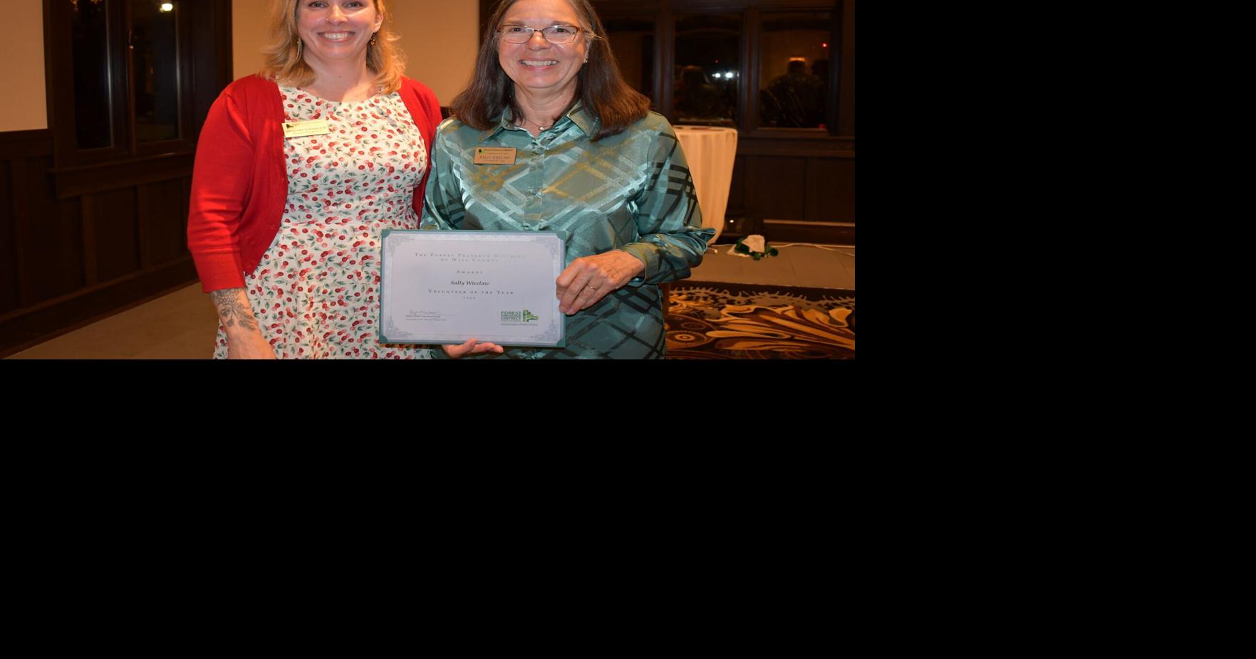 New Lenox woman is Will County preserves Volunteer of Year