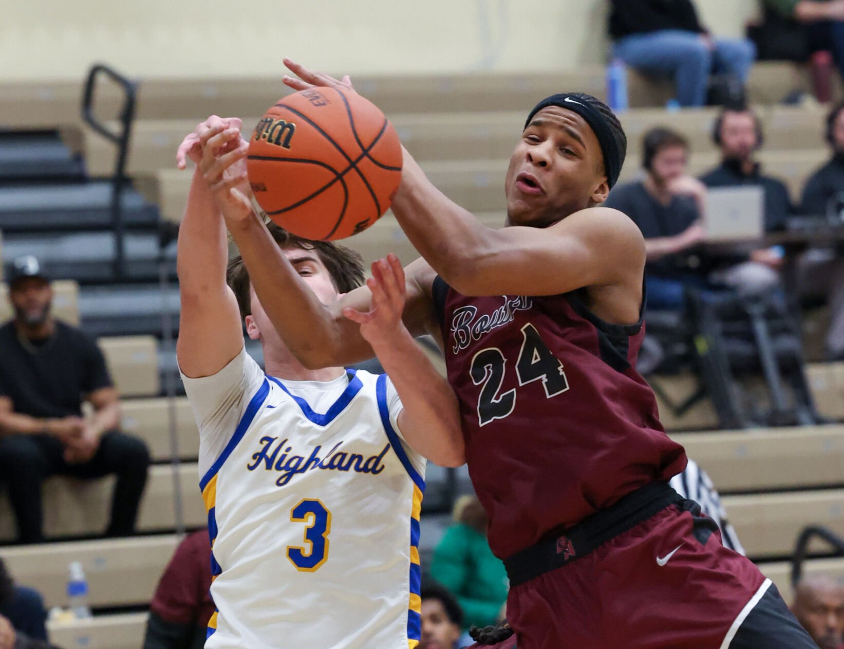 PHOTOS: Bowman Academy plays Highland in Highland Holiday Hoopfest