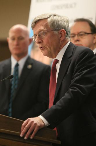 Crown Point man admits terrorist plans