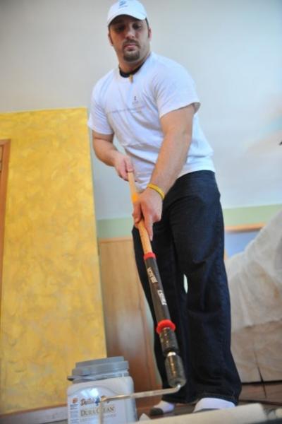 Would-be teacher opens home painting business