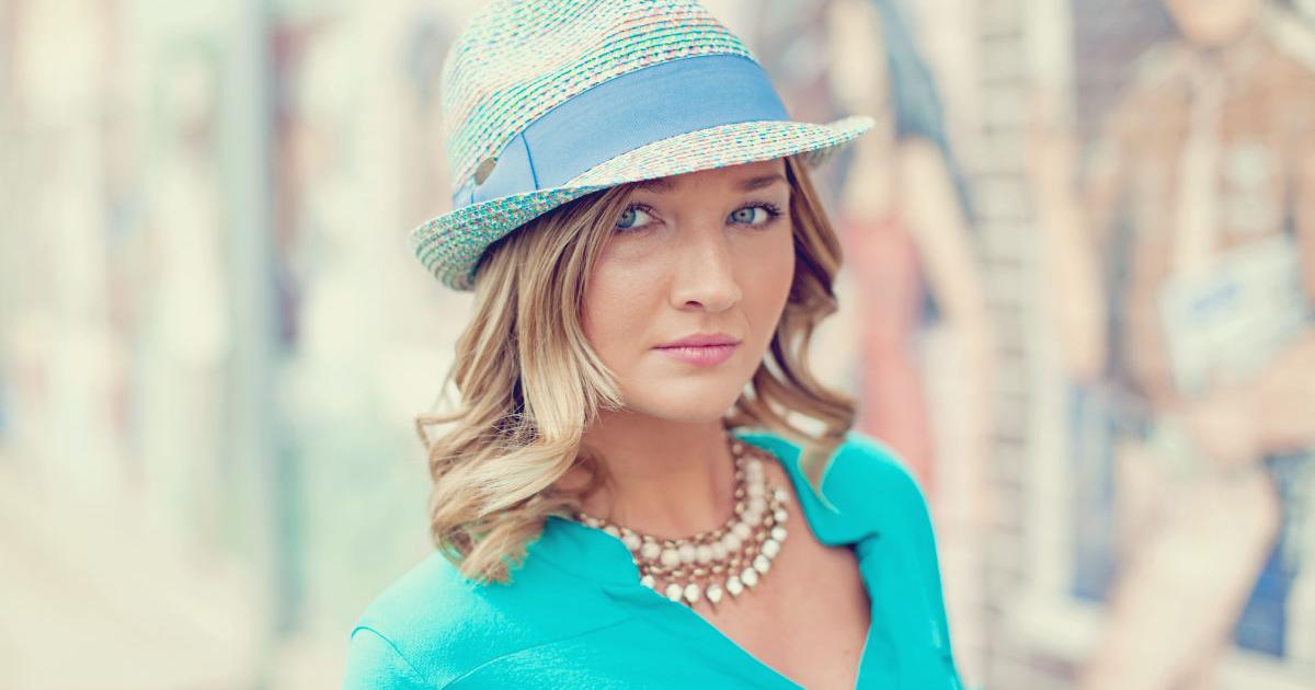 Blue: this season's most uplifting color | Fashion | nwitimes.com