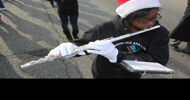 Hammond Parade kicks off holiday season