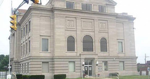 Michigan City courthouse's fate hangs in balance