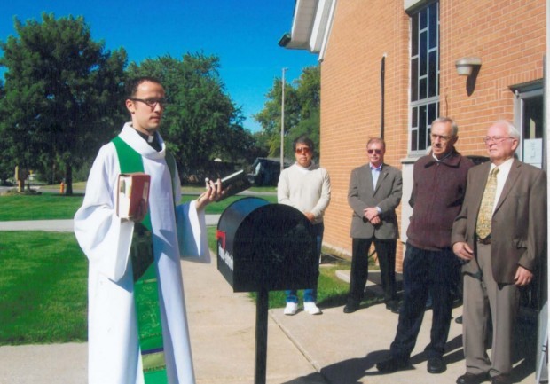 Church installs mailbox for prayer requests