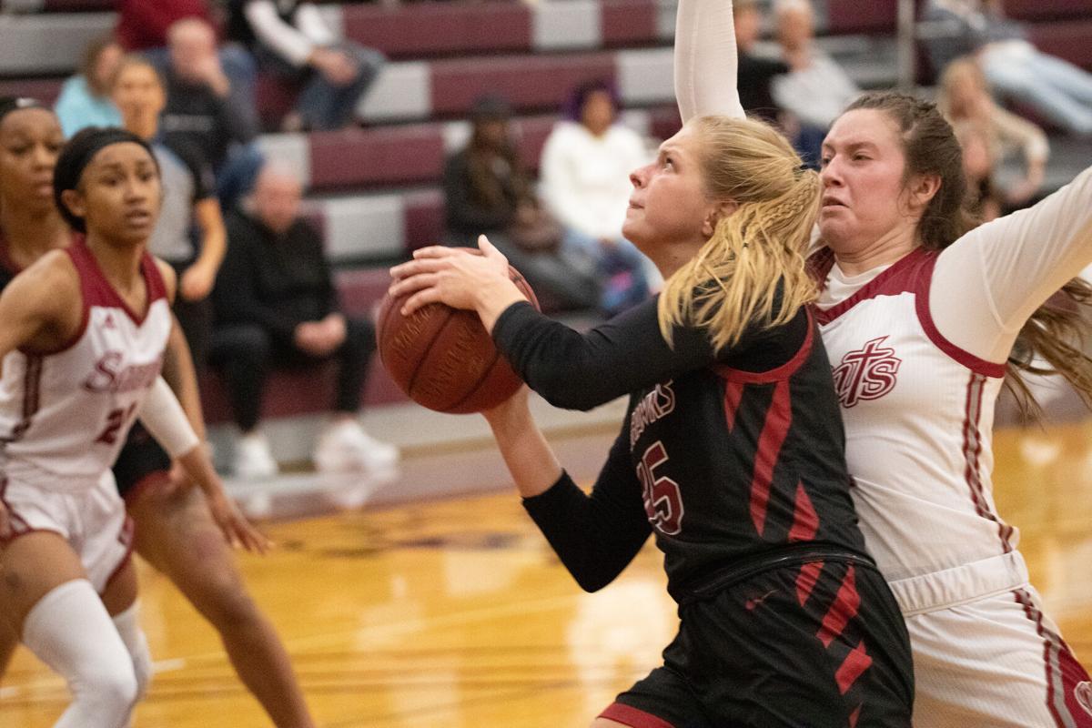 Region rivals turn teammates for championship-seeking IU Northwest