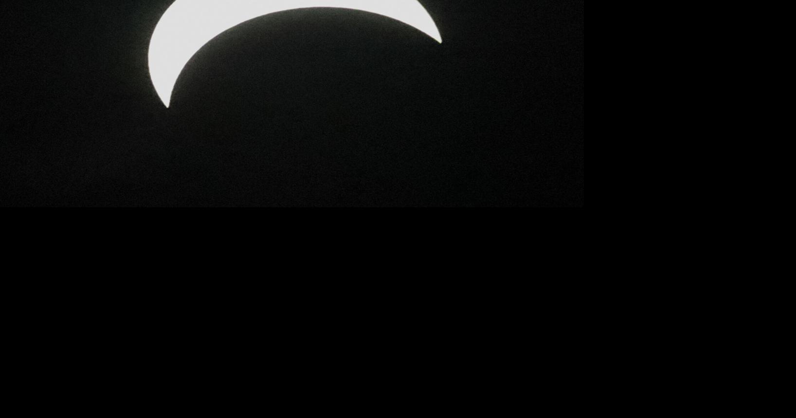 PHOTOS: Indiana University Northwest hosts eclipse viewing party