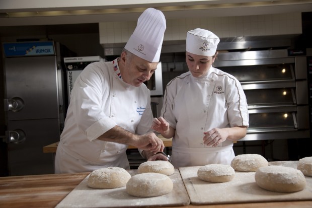 Chicago's French Pastry School turning out talented bakers and ...