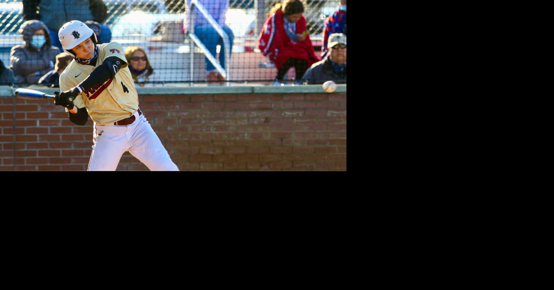 Andrean follows up controversial loss with lopsided win over Munster