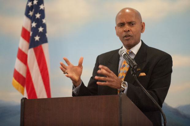 Four locals to be inducted into Indiana track hall of fame