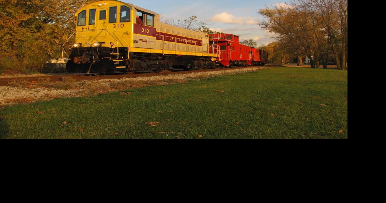 Hoosier Valley Railroad Museum to roll out Pumpkin and Twilight trains