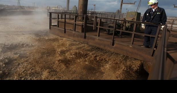 Community continues to eye refinery permits