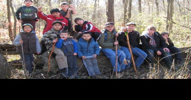 Scouts hike Deep River County Park