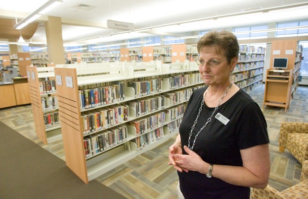 New Crown Point library opens for business